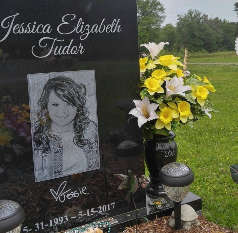 Abby Hosmer, Laurie Gentry Receive First Jessie Tudor Heart Like Mine ...