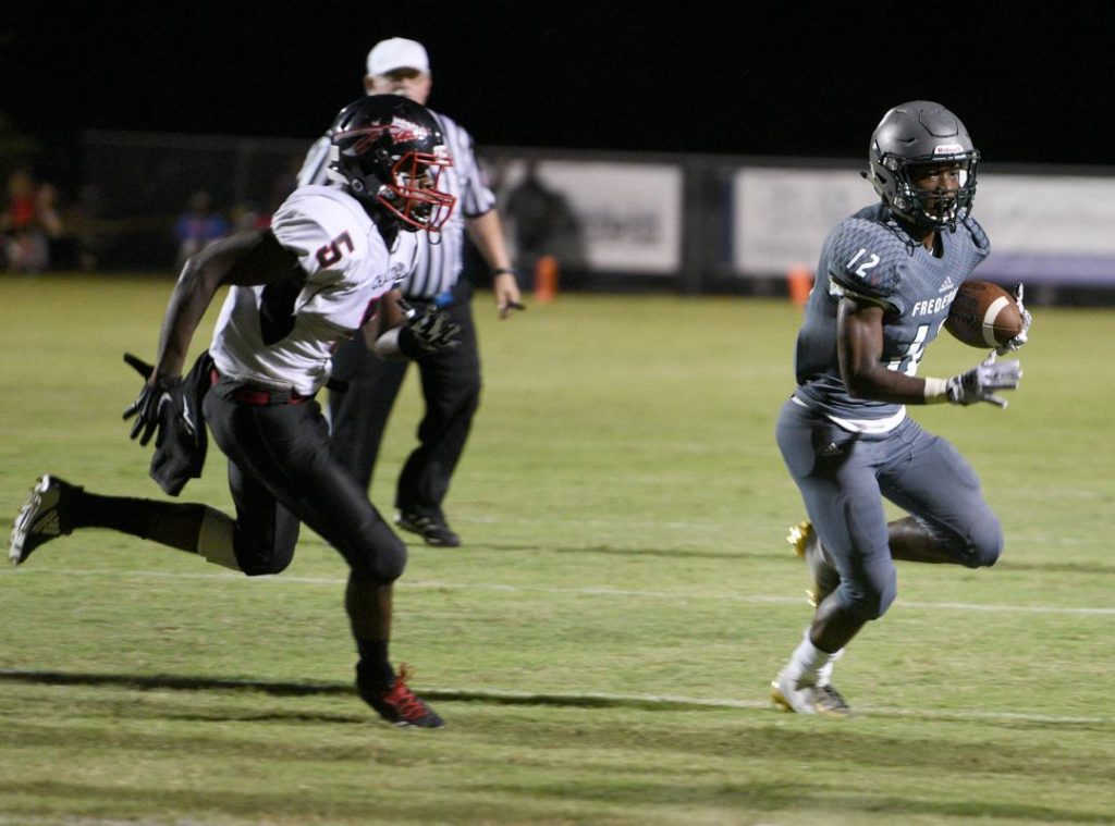 Knights set to go toe-to-toe with Valwood in GISA heavyweight fight ...