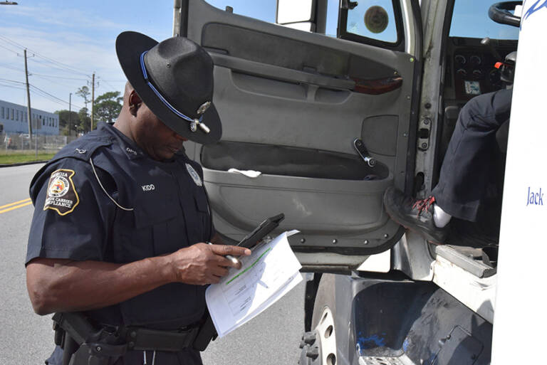 Ga Motor Carrier Compliance Division Officers Focus on Safe Driving ...
